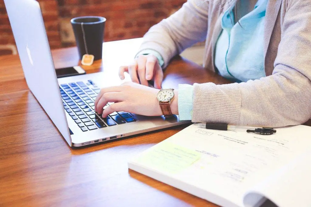 What is a draft e-mail? How to edit a draft e-mail? | Mail To Self